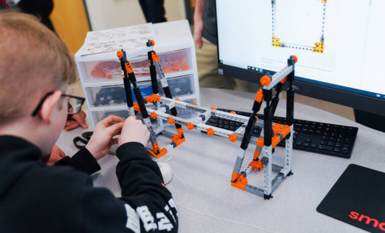 What is a STEM Lab? An Informative Guide